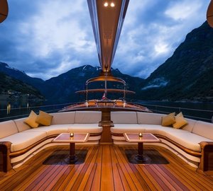 Yacht WISP, a Royal Huisman Superyacht | CHARTERWORLD Luxury Superyacht ...